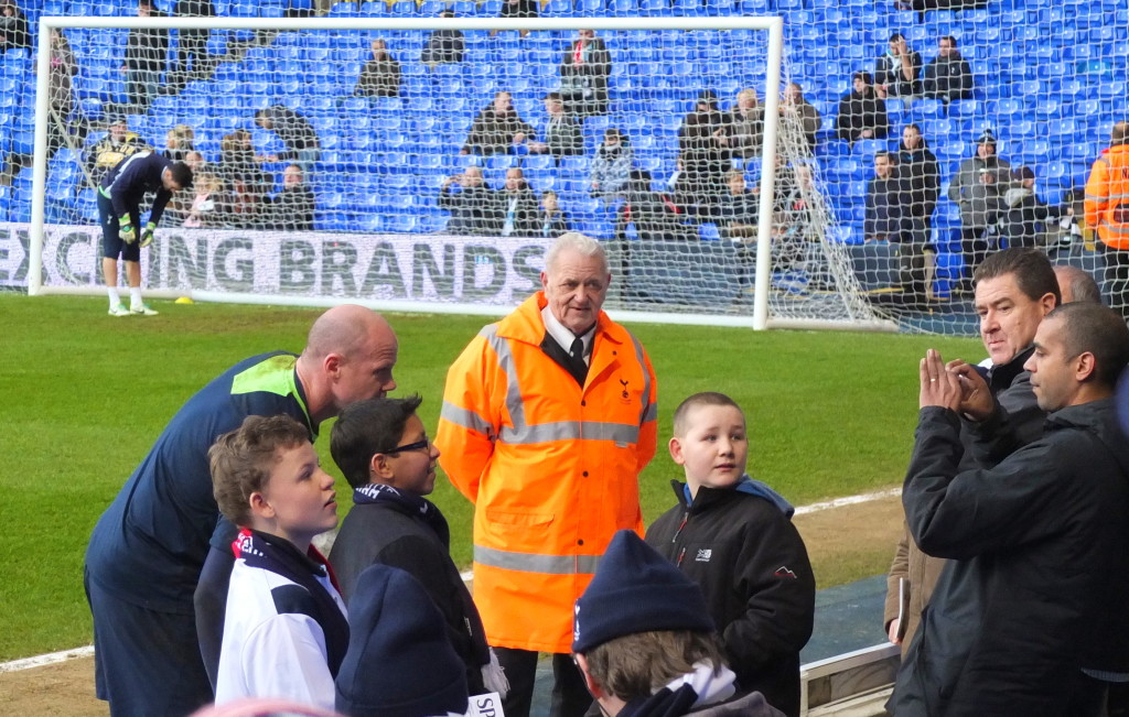Tourist Tips for attending a Barclays Premier League Football Match ...