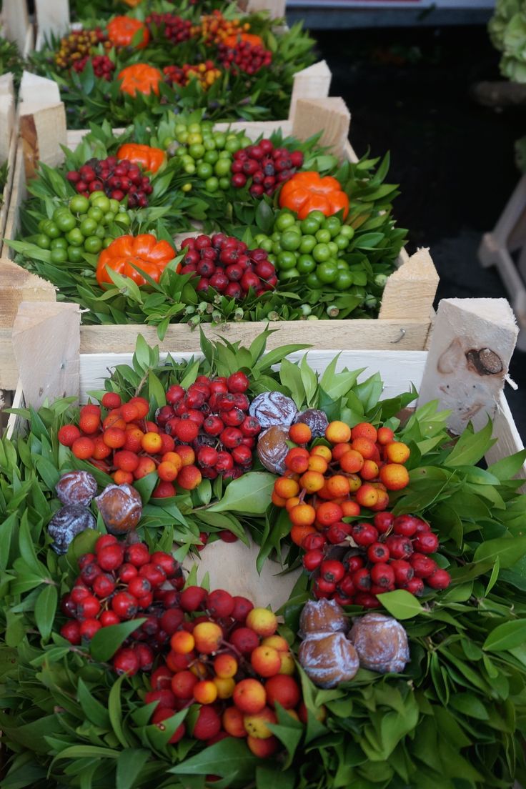 Brussels Chatelain Market: Champagne and Shopping