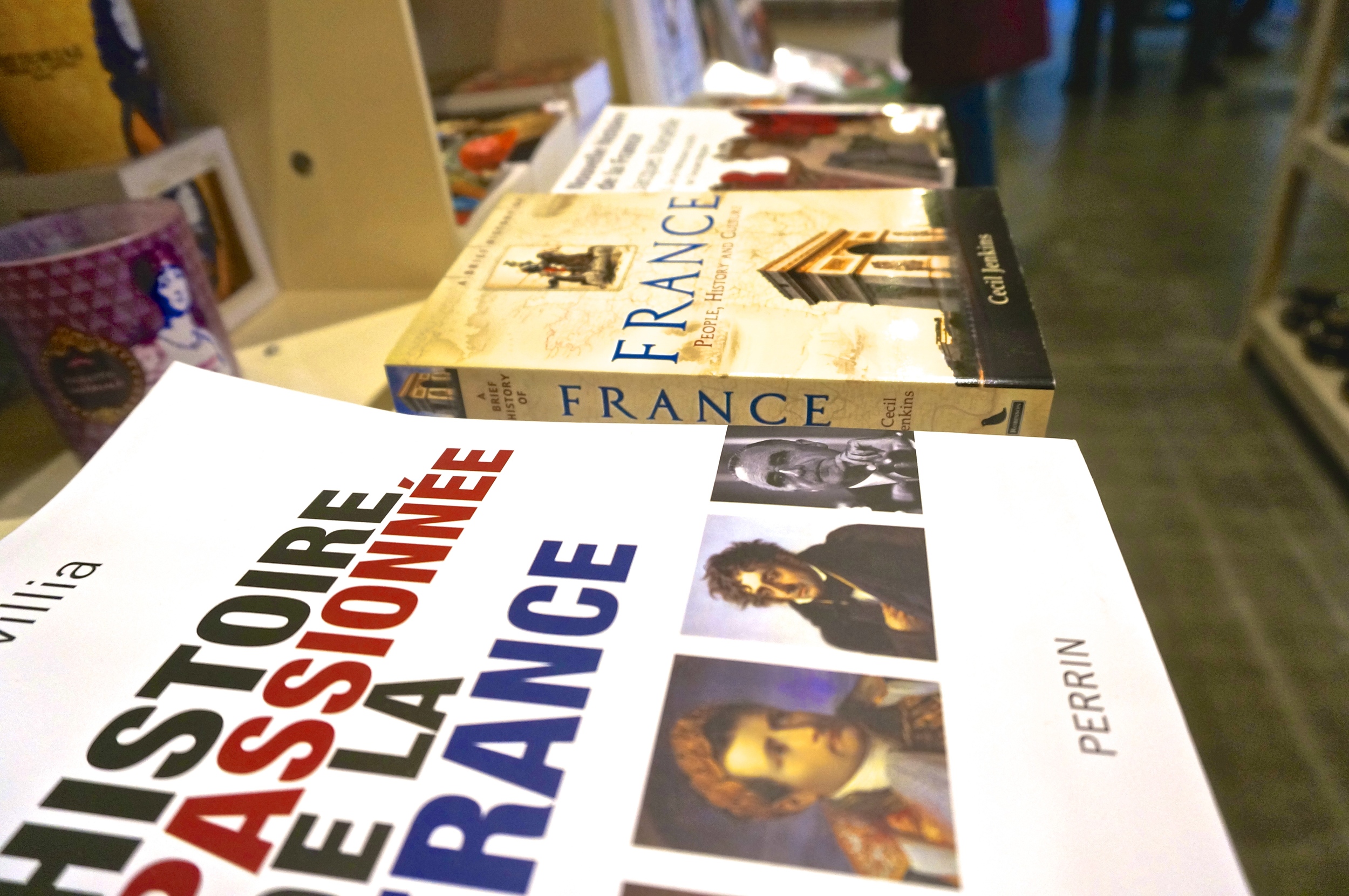 Best Souvenirs Paris Marais Shopping Museum Carnavalet